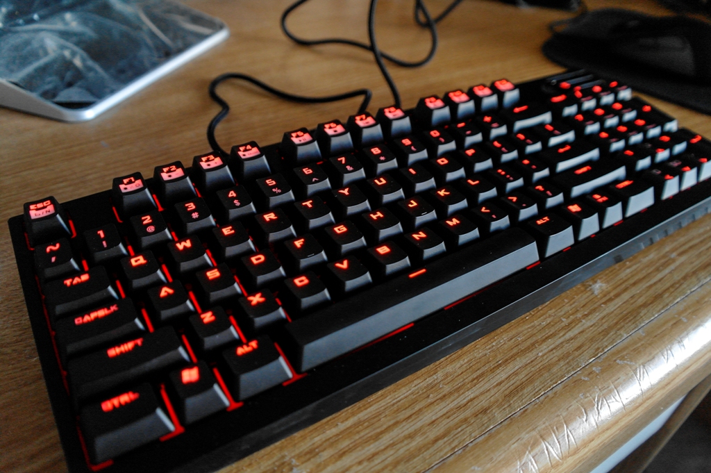 Cooler Master Storm QuickFire TK Keyboard Review - A Mechanical Revamp ...