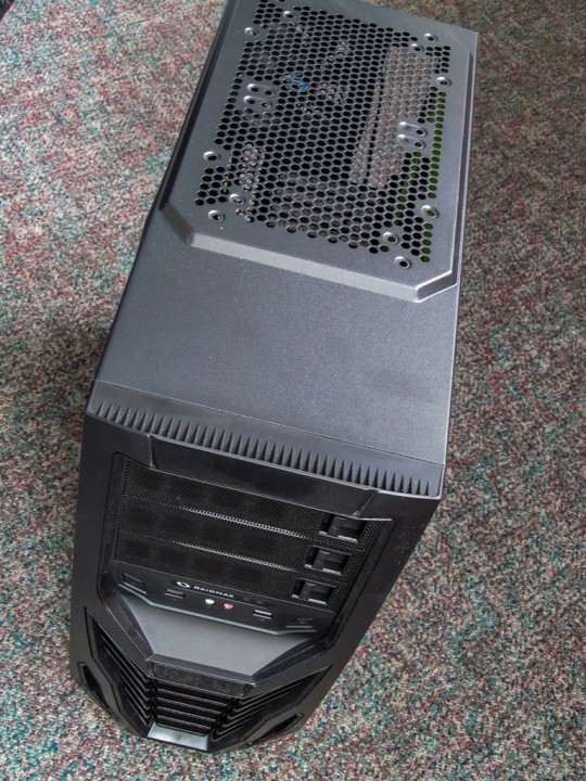 Raidmax Cobra Wide-Body ATX Case Review - More Than Just Eye Candy ...