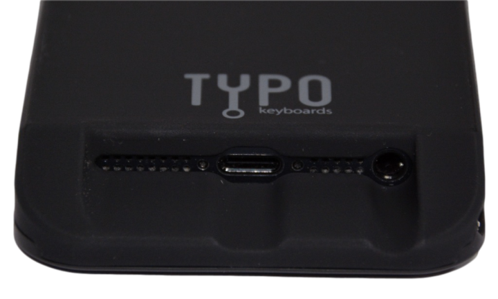 Typo Keyboard Case Review - Bringing A Full QWERTY Keyboard To Your ...