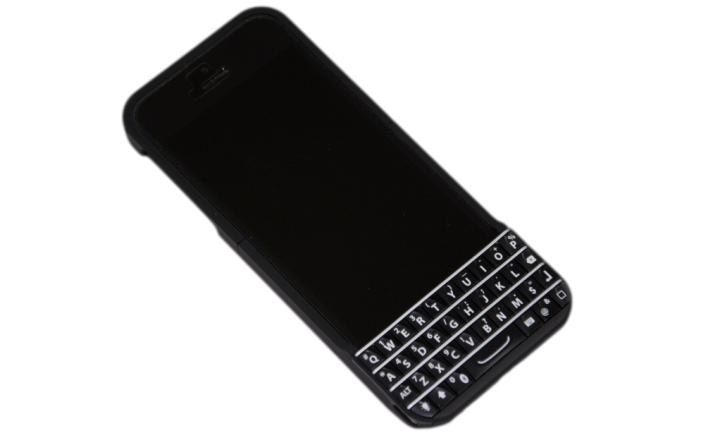 Typo Keyboard Case Review - Bringing A Full QWERTY Keyboard To Your ...